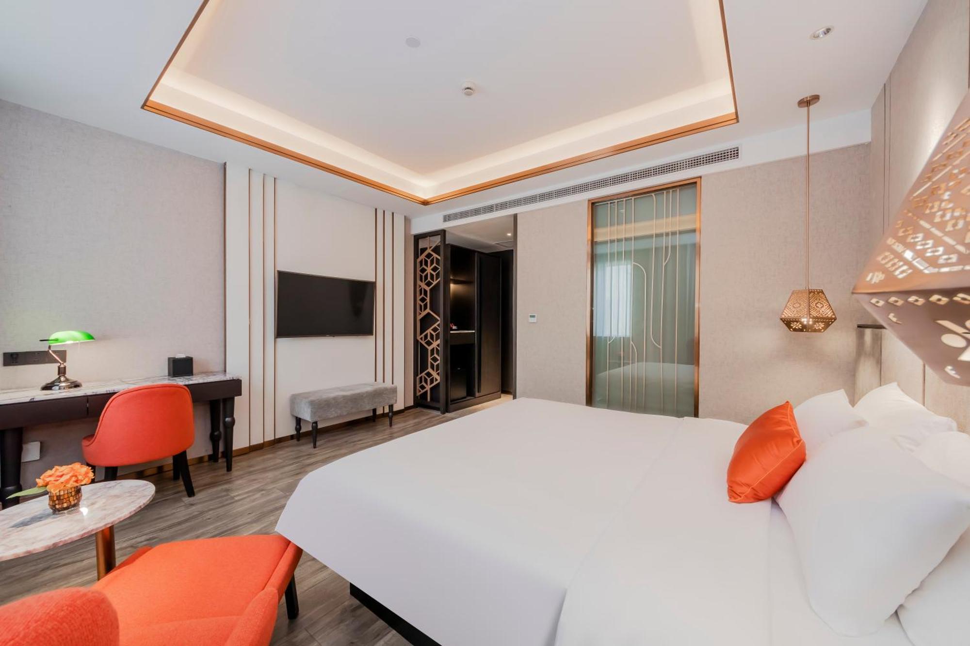 HOTEL YITEL PREMIUM | ⋆⋆⋆⋆ | SHANGHAI, CHINA | SEASON DEALS FROM $95