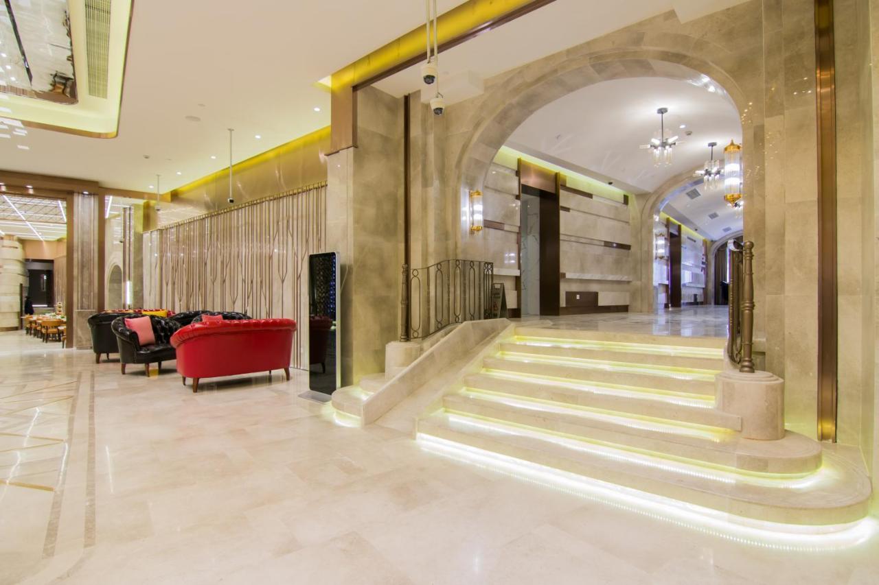 HOTEL YITEL PREMIUM | ⋆⋆⋆⋆ | SHANGHAI, CHINA | SEASON DEALS FROM $95